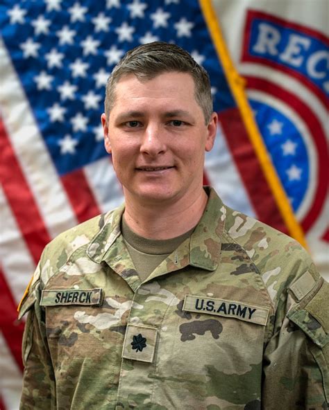 Seattle Army Recruiting Battalion Commander U S Army Recruiting Command Bio Display