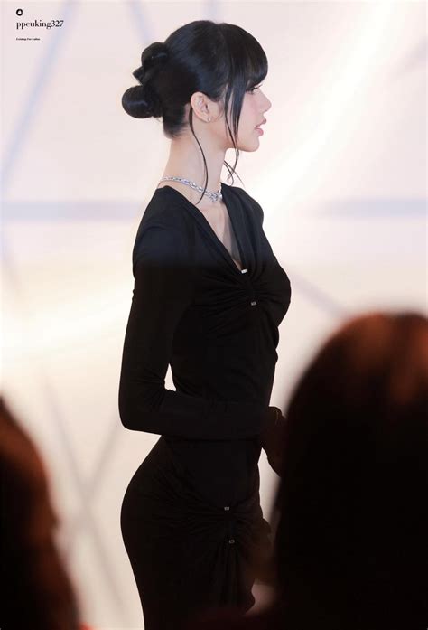 God Damn Lisa Got Cake Rblackpinkfap