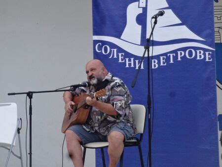 Солени ветрове връхлитат Бургас