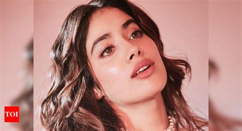 Exclusive Janhvi Kapoor Swears By These Beauty Tips For Glowing Skin Times Of India
