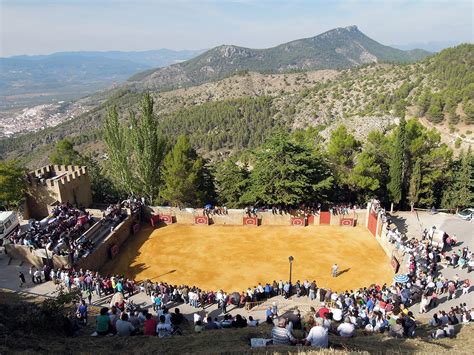 Plaza de toros de Segura de la Sierra una de las más antiguas y