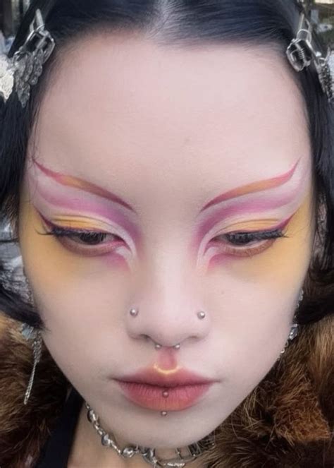 Pin By Малышка On Makeup Makeup Inspiration Crazy Makeup Makeup Designs