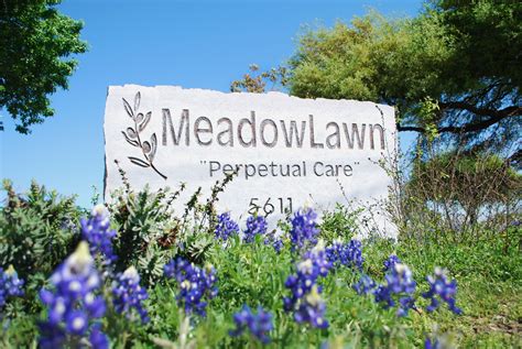 Meadowlawn Funeral Home Crematory And Cemetery 5611 E Houston San