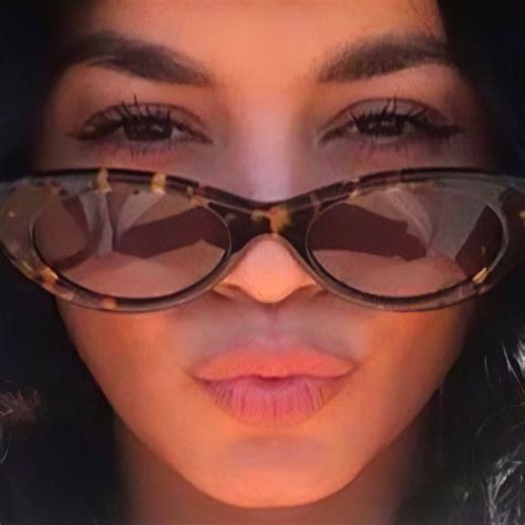 Vanessa Hudgens Nice Sunglasses Scrolller