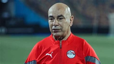 حسام حسن يهنئ الزمالك بالكونفدرالية ويتمنى التوفيق للأهلي