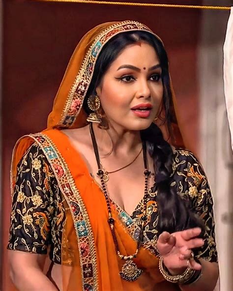 Angoori Shubhangi Atre 💦💦💦 Rangooriangoor