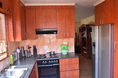 5 Bedroom House For Sale In Soshanguve Xx P24 115490644
