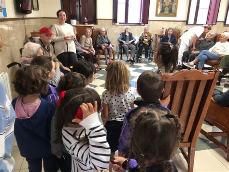Ceip Camino Largo Pintando La Alegría