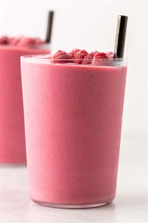 Simple Raspberry Smoothie Smoothies And Shakes