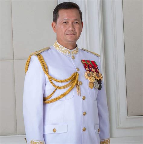 លោក ហ៊ុន ម៉ាណែត រំលឹកអនុស្សាវរីយ៍ក្នុងវ័យសិក្សាកាលពីជាង៣០ឆ្នាំមុន Tnb