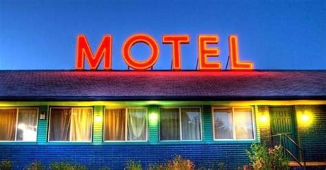 Marido Leva Esposa E Ricardão Para Motel E Na Hora De Pagar A Conta