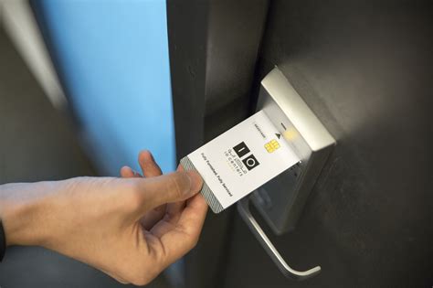 6 000 Free Access Control And Remote Control Images Pixabay