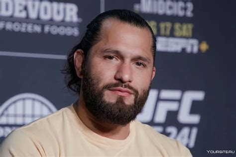 Бойцы с длинными волосами 33 фото