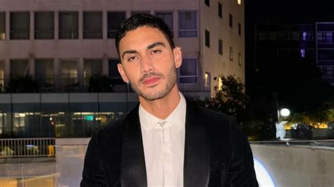 Alejandro Speitzer Explota Contra Rumor ¿no Pagó La Cuenta De
