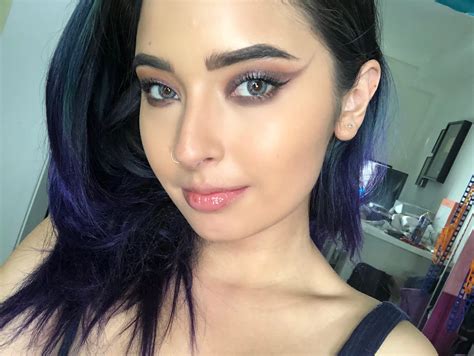 Where To Buy Colored Contacts To Save Money