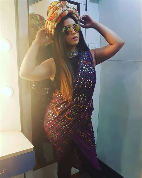 40 Shwetha Chengappa Photos Find Latest Hd Images Pictures Stills And Pics Filmibeat