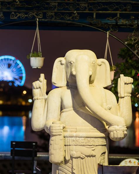 Cham Spa And Massage Massage Bath With Medicinal Herbs Of Dao Do