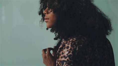 Close Up Of A Woman Twisting Afro Hair Hair Weaving 44272280 Stock