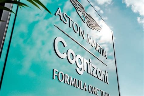 アストンマーティンf1の2022年型マシン『amr22』 Autosport Web