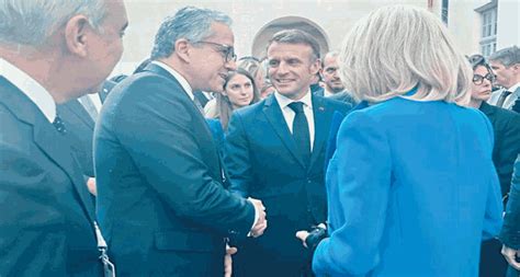 فى مؤتمر الفرانكوفونية ماكرون يشيد بــ العنانى مرشح مصر لليونسكو