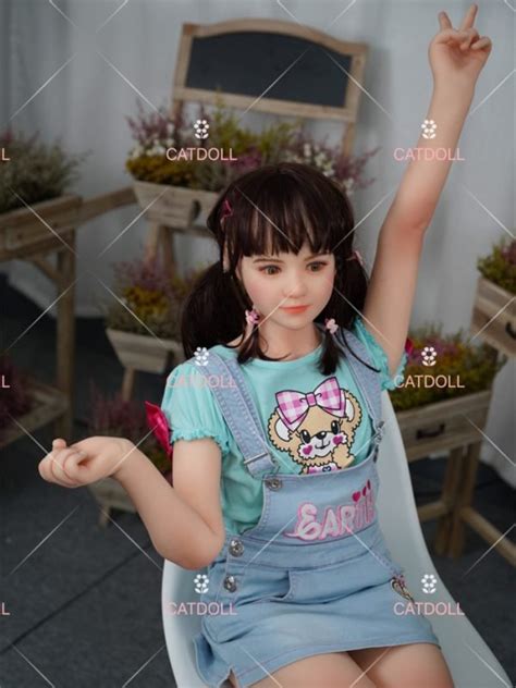 Luisa Catdoll