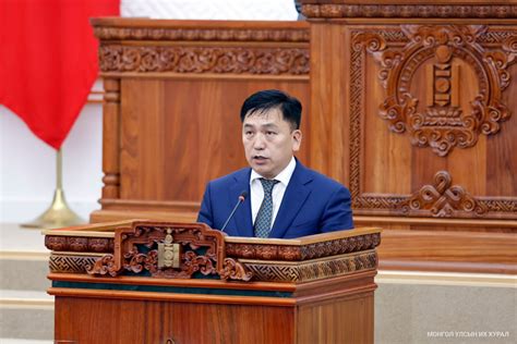 УИХ ын Ерөнхий нарийн бичгийн даргаар Б Баасандоржийг томилж зарим