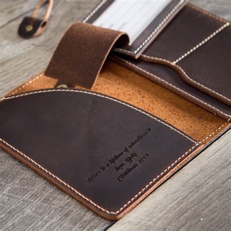 Engraved Passport Holder And Luggage Tag Set Muujee
