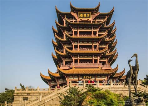 寶兒 武漢黃鶴樓 一座江南名樓，引起無數文人墨客把詩留 欣傳媒xinmedia 最懂生活的咖