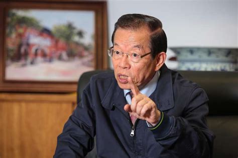 前外長爆料：蘇啟誠輕生當晚，和謝長廷通過電話 風傳媒
