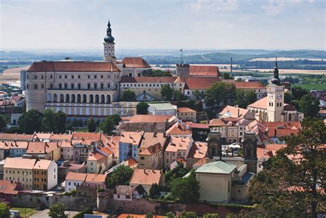 40 Free Zámok Mikulov And Mikulov Images Pixabay
