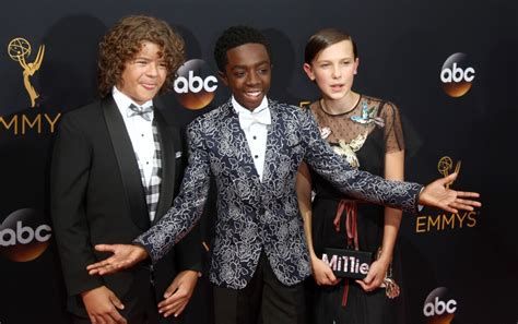 Photo Gaten Matarazzo Caleb Mclaughlin Millie Bobby Brown 68ème