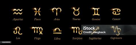 검은 색 배경에 이름이 설정된 황금 조디악 표지판 점성술 기호 및 별자리 벡터 일러스트레이션 빛나는 금속 물병자리 물고기자리 양자리 타우루스 쌍둥이 자리 암 레오 처녀자리