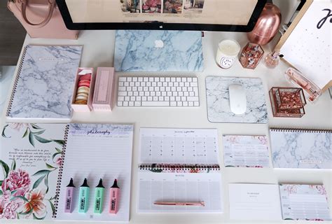 Supplied By Lily Luxury Student Stationery Desk Decor Home Office