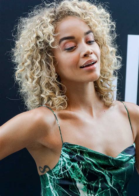 Jasmine Sanders Attends Alo X Si Swimsuit Sunset Cocktail Party In