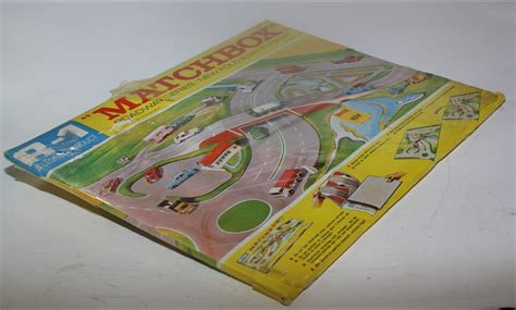 Matchbox Lesney Model R 1 Roadway With Fold Away Flyover Layout
