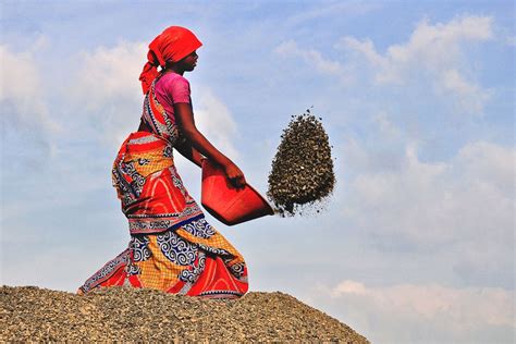 The Girl At The Stone Crusher Smithsonian Photo Contest Smithsonian