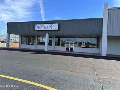 Real Estate Moss Point Main Street