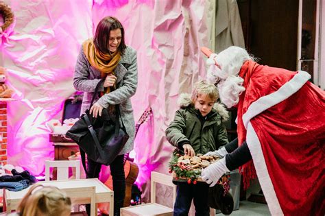 Kolači Bake Mraz razveselili mališane na radionici Djeda Mraza mnovine hr