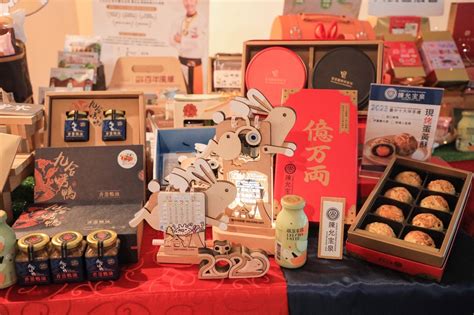 年節送禮首選台中十大伴手禮 盧市長：年年都有新創意 觀傳媒