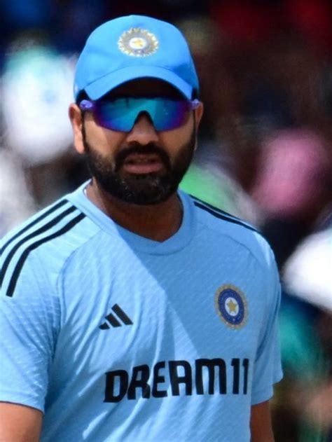 वर्ल्ड कप से पहले ‘फंस गए रोहित शर्मा Icc का ये फरमान करने वाला है