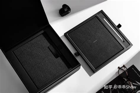 华为 Matepad Paper 典藏版图赏：十字纹路拉满高端商务礼品感 知乎