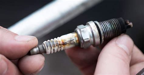 How Many Spark Plugs In A V8 Engine? - TheCarXpert