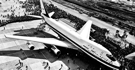 Tras Casi 50 Años En Servicio El Boeing 747 Comienza A Despedirse De