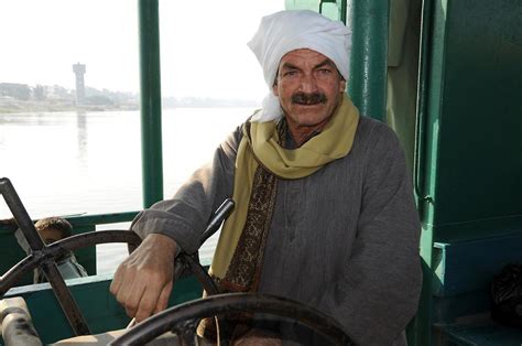 Steersman | Gizeh Luxor | Pictures | Egypt in Global-Geography
