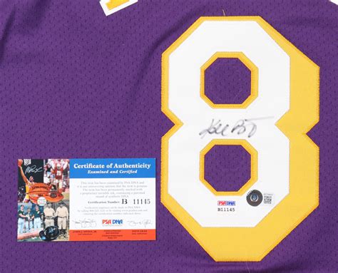 Kobe Bryant Signed Le Lakers Authentic Mitchell And Ness Career Highlight
