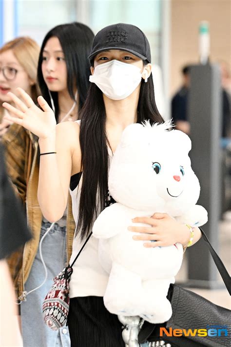 베이비몬스터 루카 ‘모자 속 귀여운 눈빛[포토엔hd]