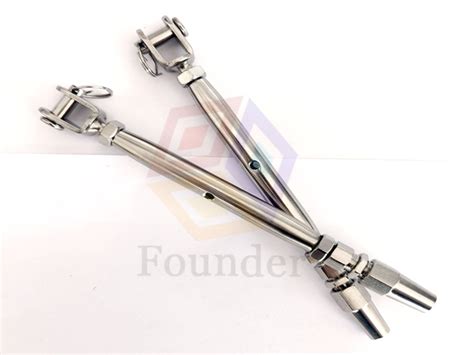 Fork Terminalwith Swageless Thread Terminal