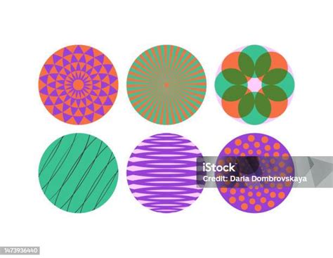 다채로운 원 패턴 아이콘 컬렉션입니다 복고풍 스타일 벡터 그림 모자이크에 대한 스톡 벡터 아트 및 기타 이미지 모자이크 수집 1970 1979 년 Istock
