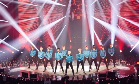 Seventeen Best Dance Performance 2021