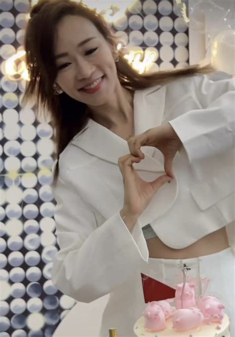 Tvb Actress Shirley Yeung Sze Ki Celebrates 45th Birthday With